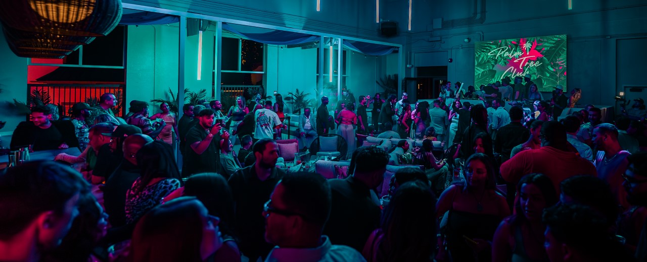 Palm Tree Club: Private Events in Orlando, FL | Live! at the Pointe